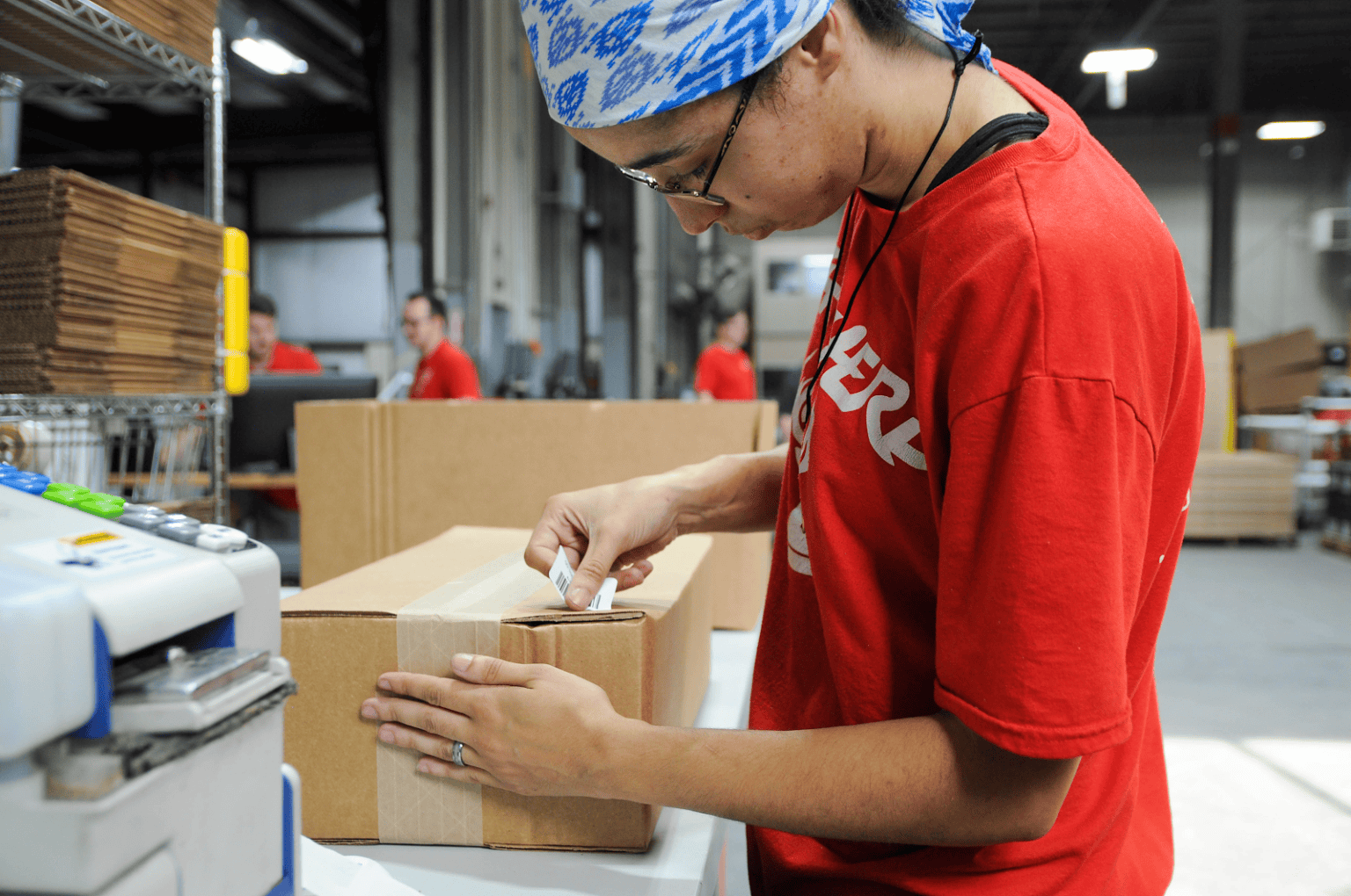Warehouse Packing Stations: The Ultimate Guide For Fulfillment